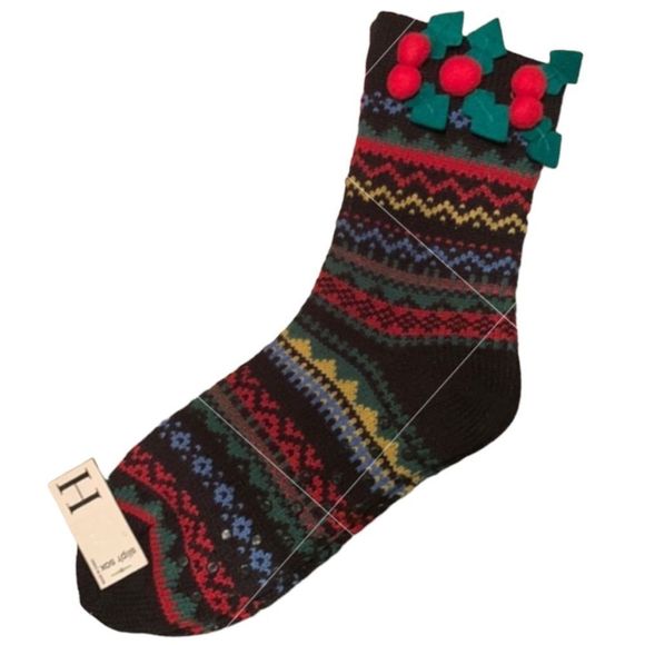 HUE | Accessories | Hue Christmas Holiday Slipper Socks Embellished ...